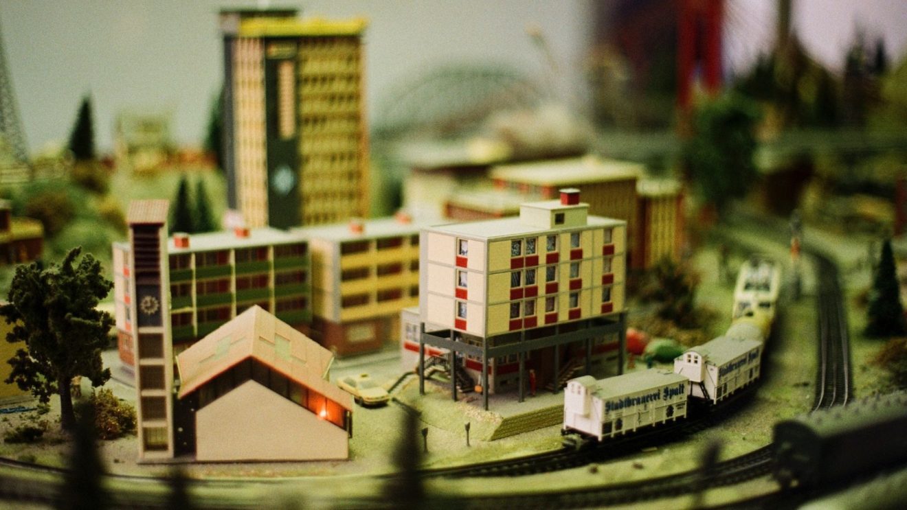 Expand Your Model Train World with Vintage Buildings from JBF Toys and ...